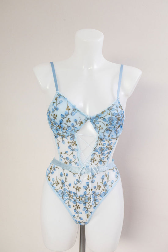 The Garment London Luxury & sexy lingerie in a nudity free environment